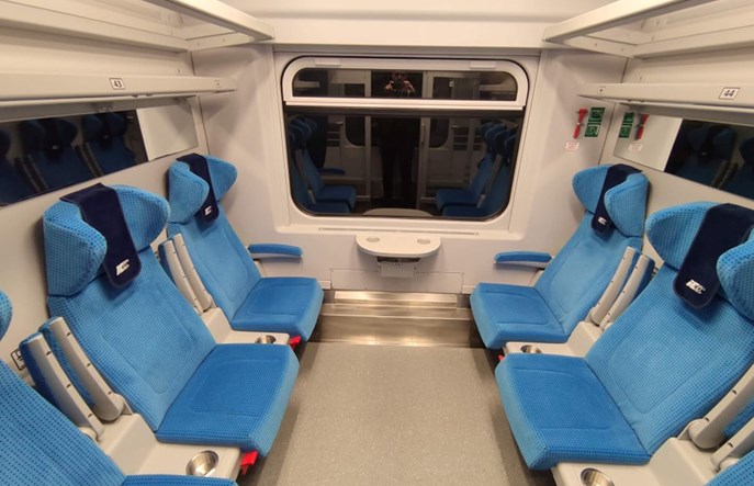 Nowe wagony klasy 1 z FPS w PKP Intercity [zdjęcia] - Rynek Kolejowy