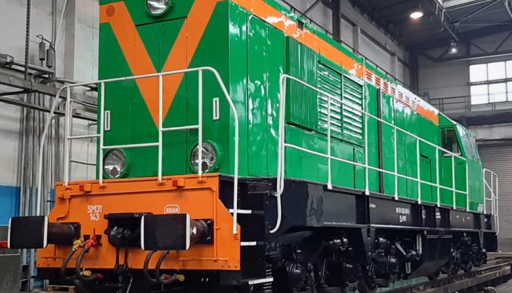 Lokomotywa SM31-143 w nowych barwach - Wszystko na temat branży kolejowej: PKP, Intercity ...