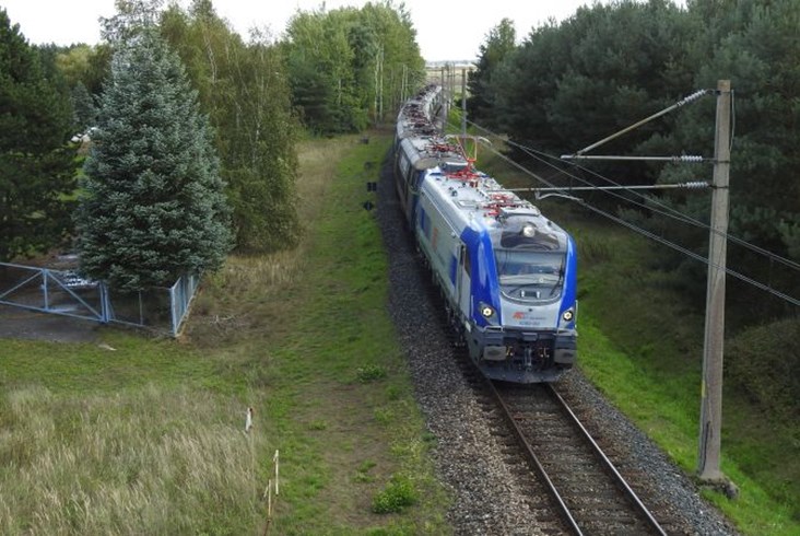 Griffin IC na testach ciągnął 8 lokomotyw PKP Cargo [FILM] [WIĘCEJ ...