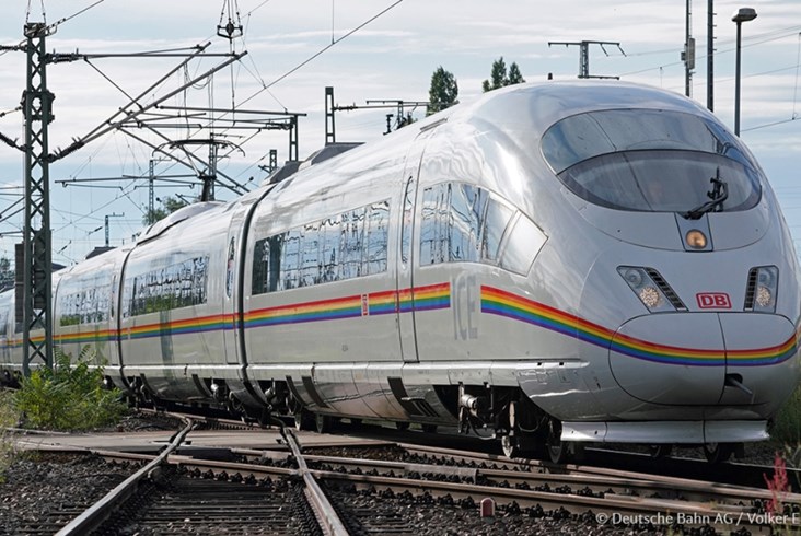 Tęczowy pociąg ICE na torach [zdjęcia] - Wszystko na temat branży ...