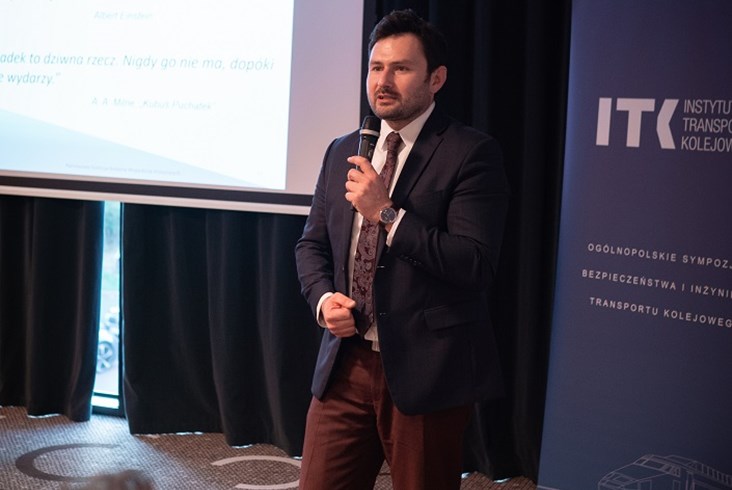 II Ogólnopolskie Sympozjum Bezpieczeństwa i Inżynierii Transportu ...