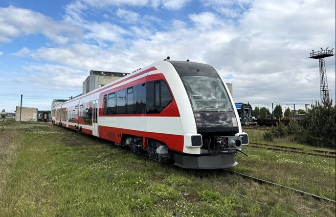 PESA Atribo już w barwach Kolei Wielkopolskich - Rynek Kolejowy