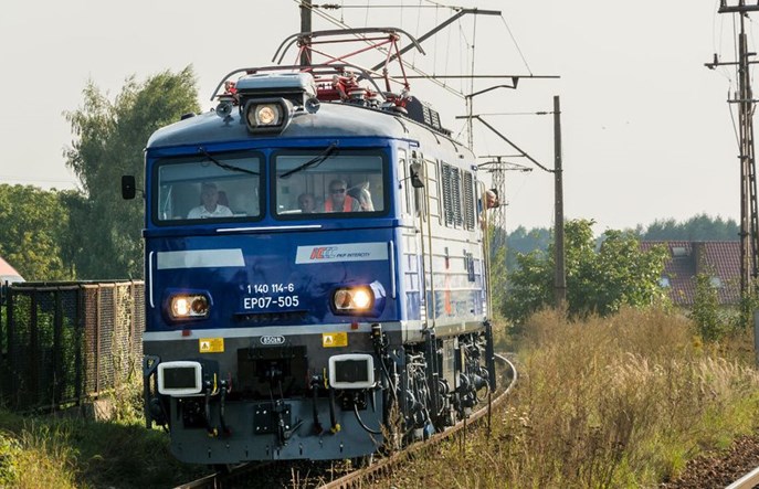 Olkol zmodernizował EP07 dla PKP Intercity - Rynek Kolejowy
