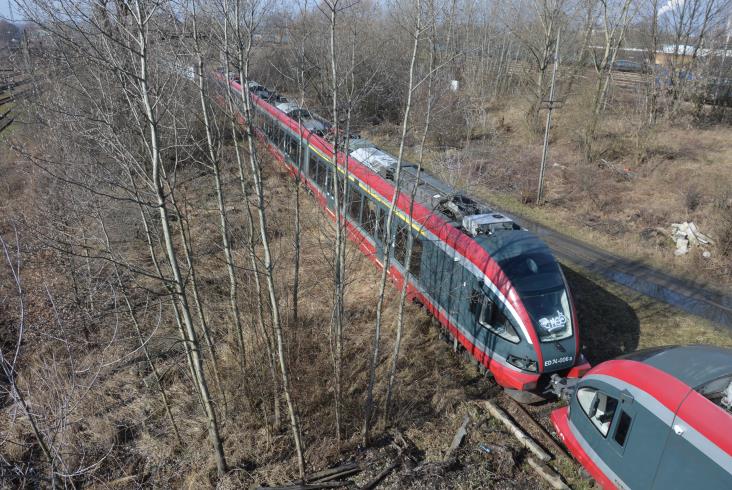 ED74 wciąż w krzakach - Wszystko na temat branży kolejowej: PKP ...