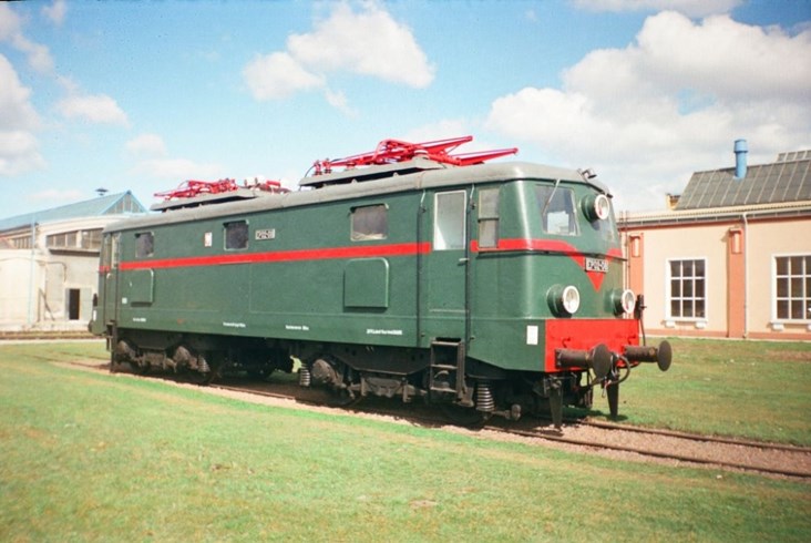 PKP Cargo uratuje najstarsze lokomotywy - Wszystko na temat branży kolejowej: PKP, Intercity ...