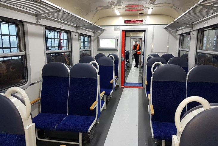 PKP SKM Trójmiasto pokazuje EN57 po liftingu [zdjęcia] - Wszystko na ...